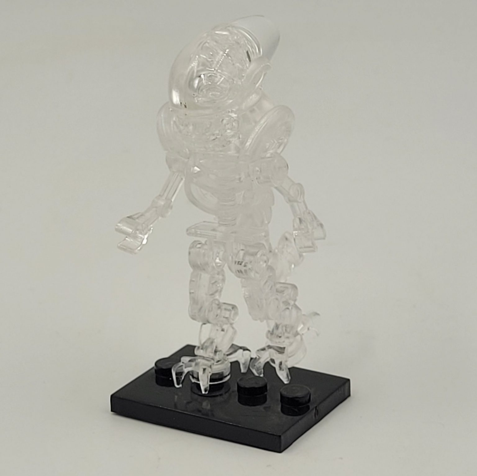 Alien Xenomorph (Clear) Minifigure Building Block - Xpress Collectables ...