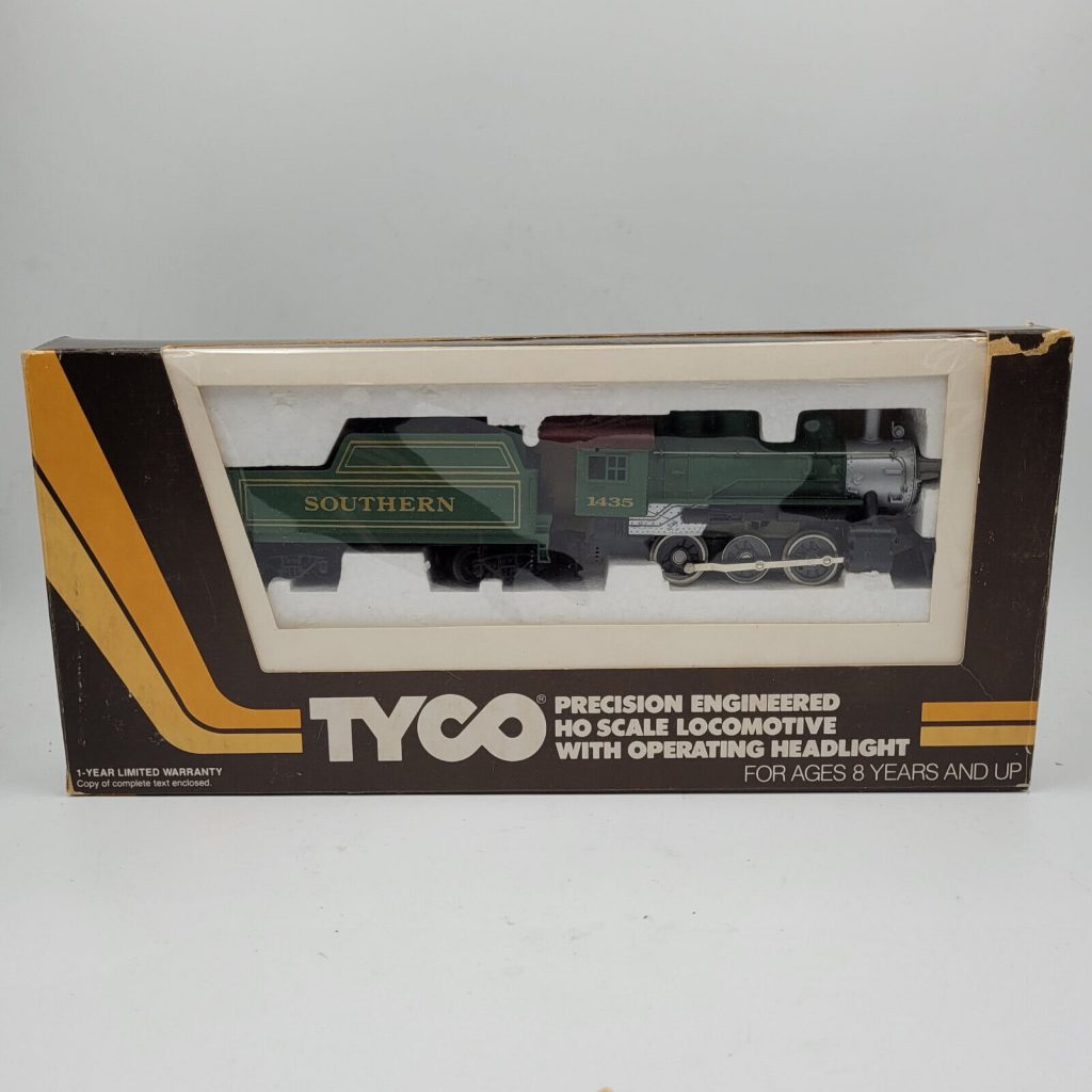 Tyco HO Scale 0-6-0, Southern Railway #1435, Steam Locomotive Engine ...