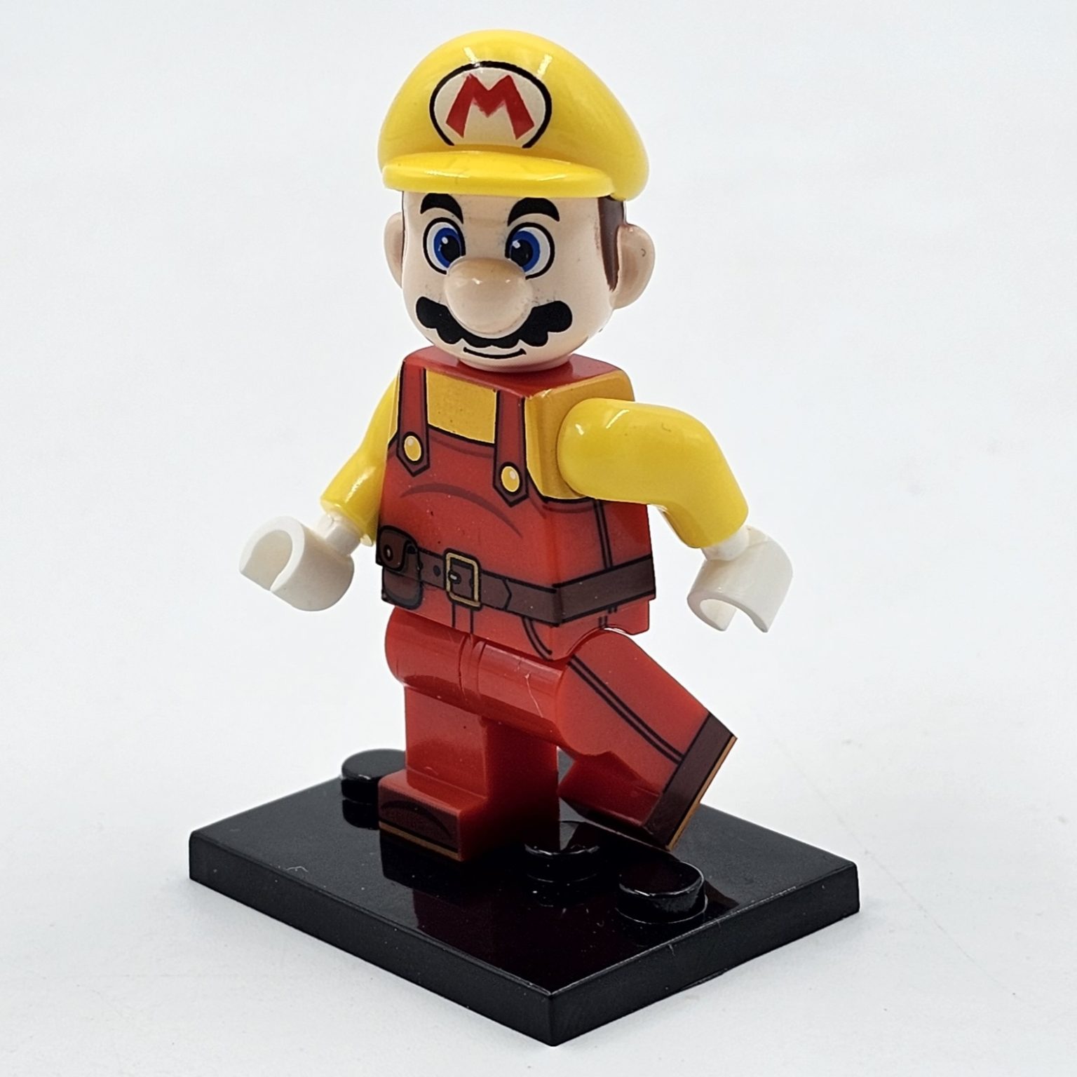 Mario (Super Mario Bros) Minifigure Building Block